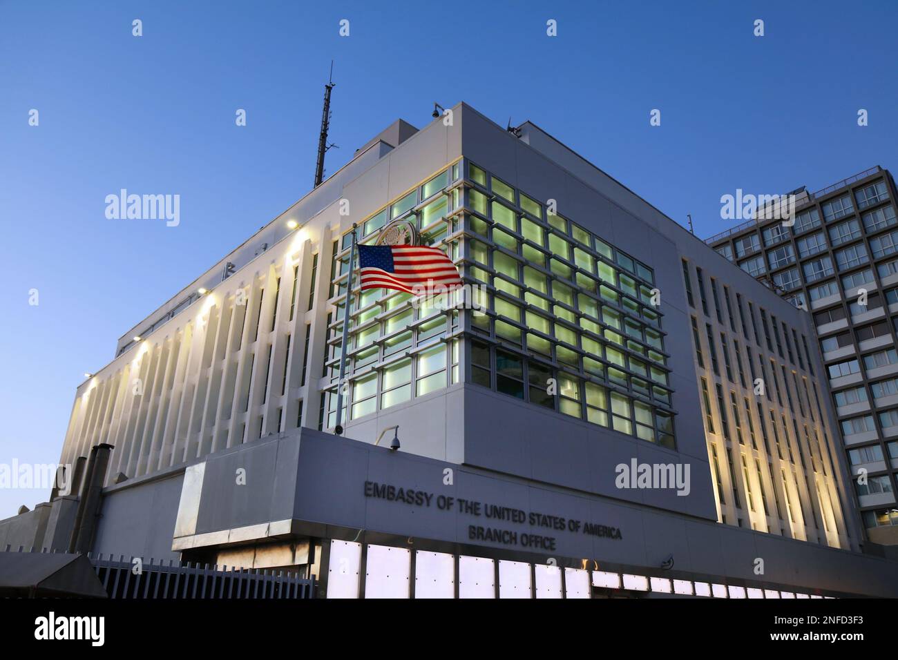 American embassy in israel hi-res stock photography and images - Alamy