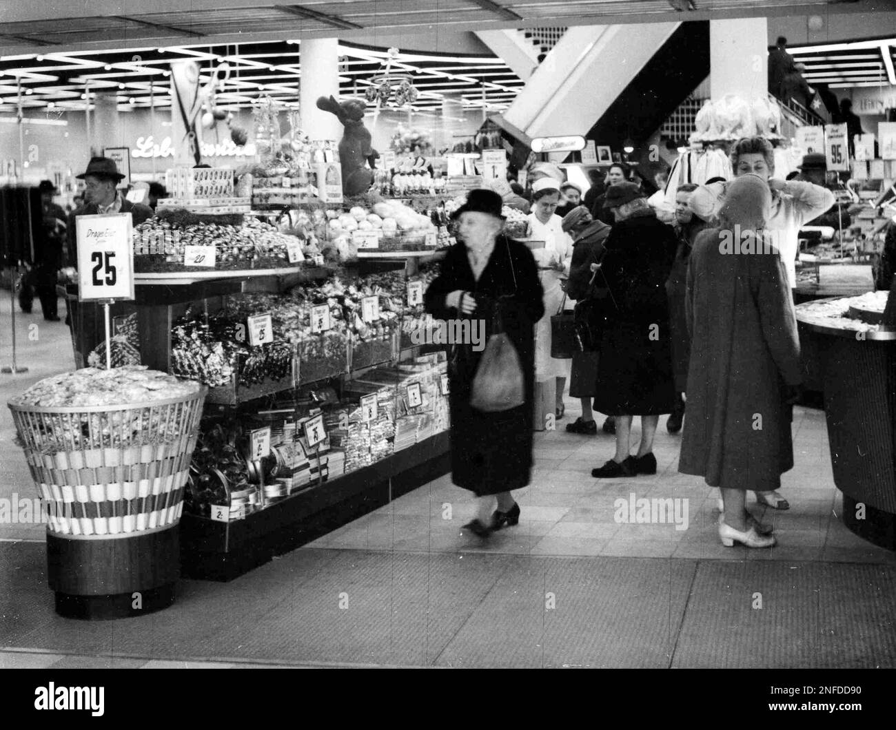 The food section of one of the biggest department stores in West Berlin ...