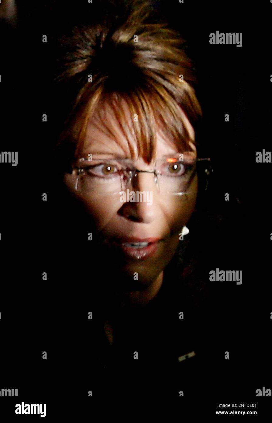 Republican vice presidential candidate Sarah Palin works a rope line ...