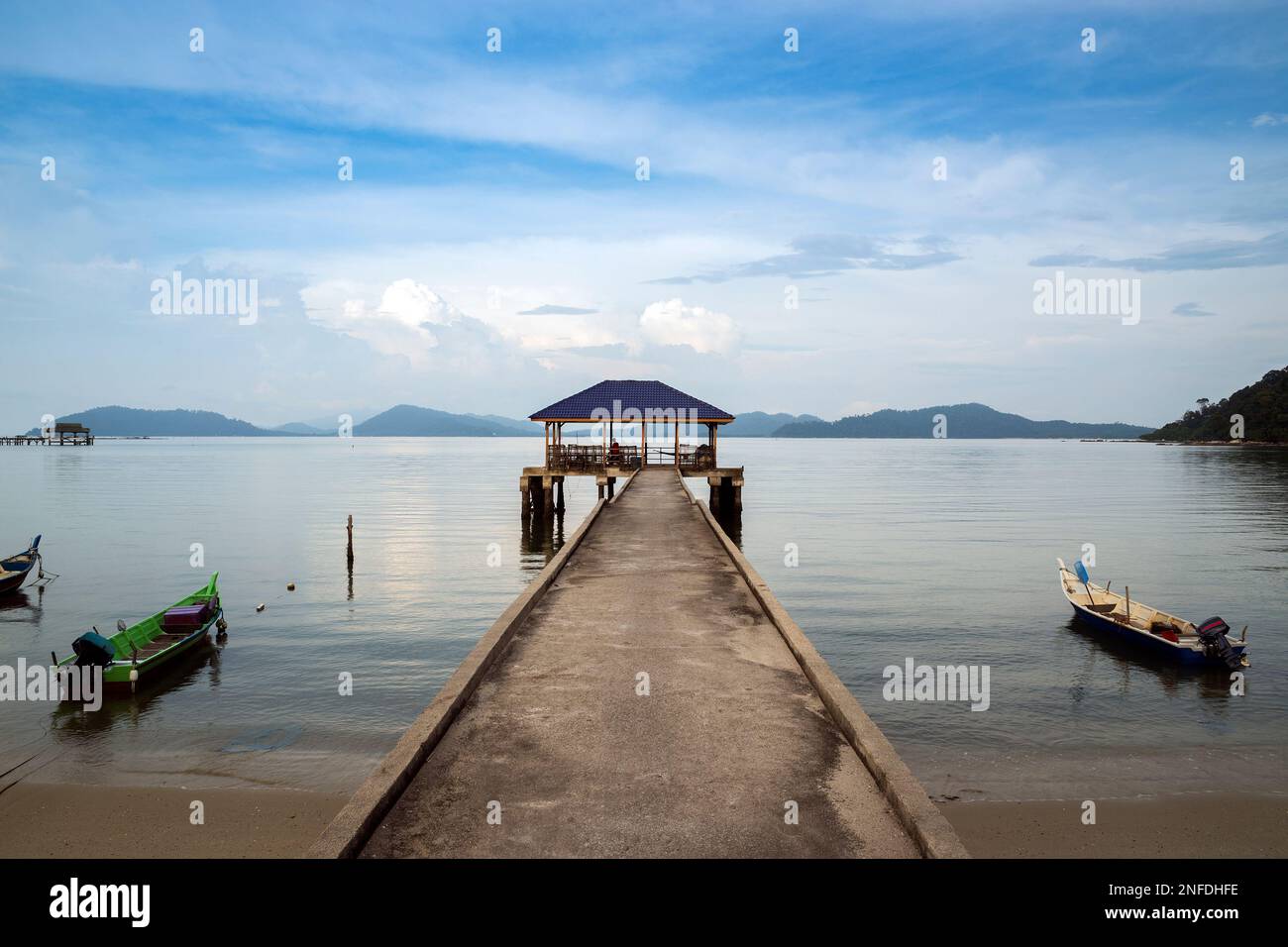 Pantai teluk dalam hi-res stock photography and images - Alamy