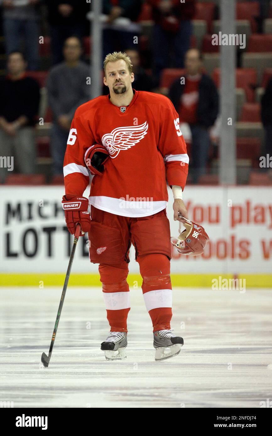 Detroit Red Wings' Tomas Holmstrom of Sweden stands during pregame ...