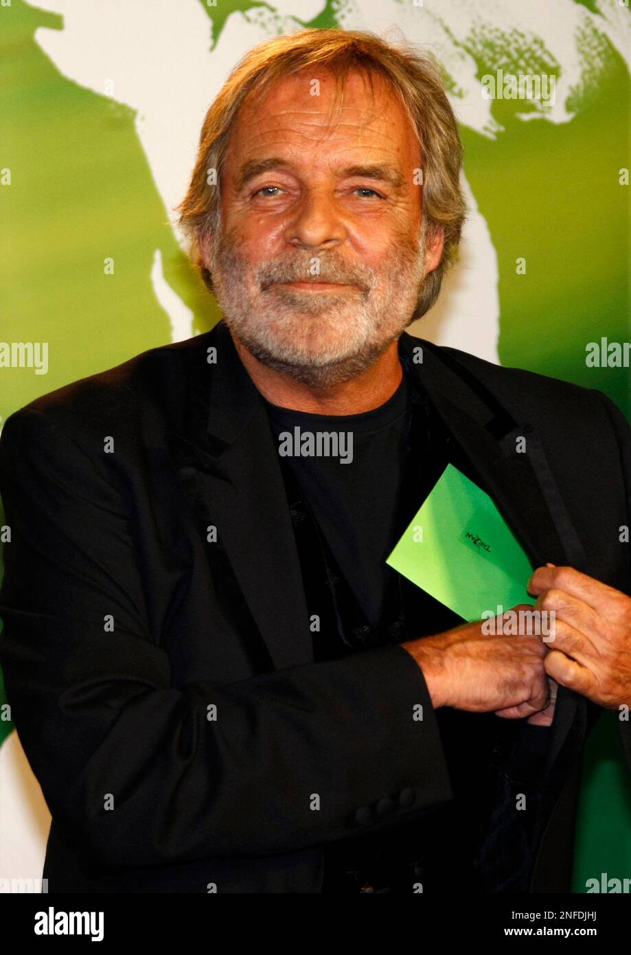 Der Schauspieler Thomas Fritsch gestikuliert am Sonntag, 19. Oktober ...