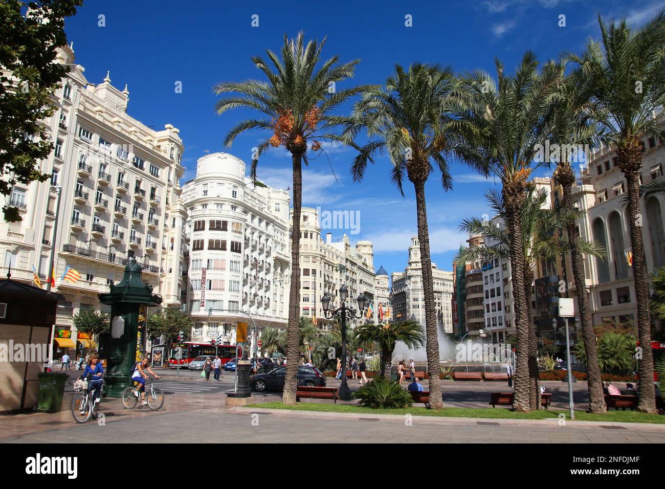 Downtown valencia hi-res stock photography and images - Alamy