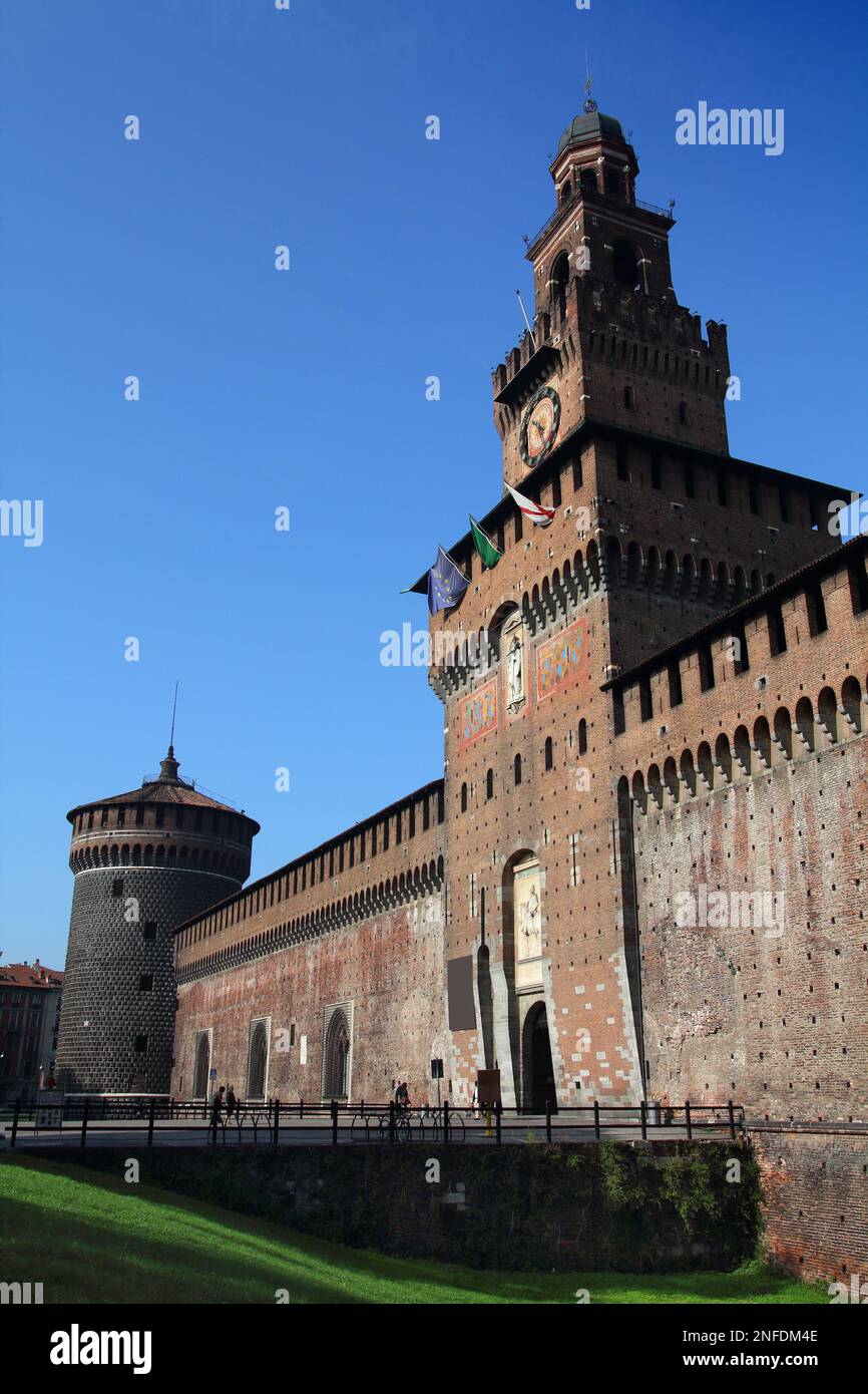 Milan city, Italy. Castello Sforzesco (Sforza Castle) - old landmark of ...