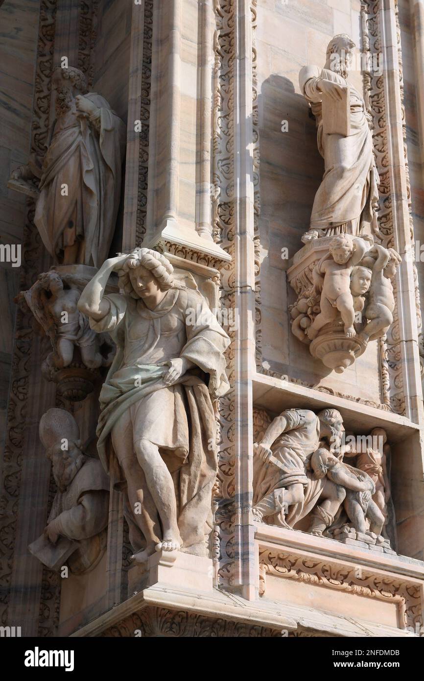 Milan Cathedral, Italy. Gothic style marble church facade. Italy ...