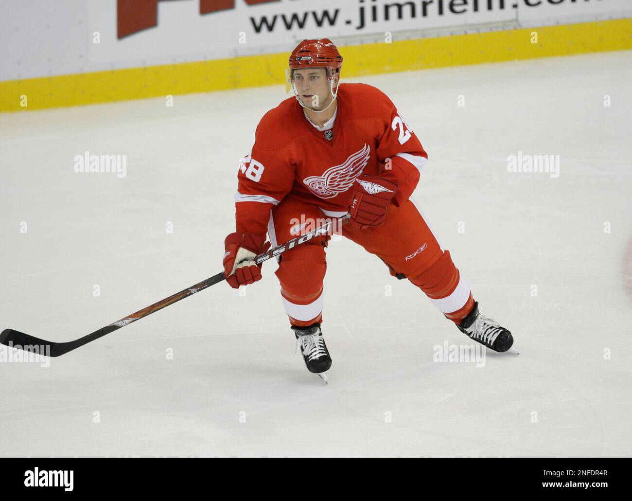 Detroit Red Wings defenseman Brian Rafalski skates against the ...