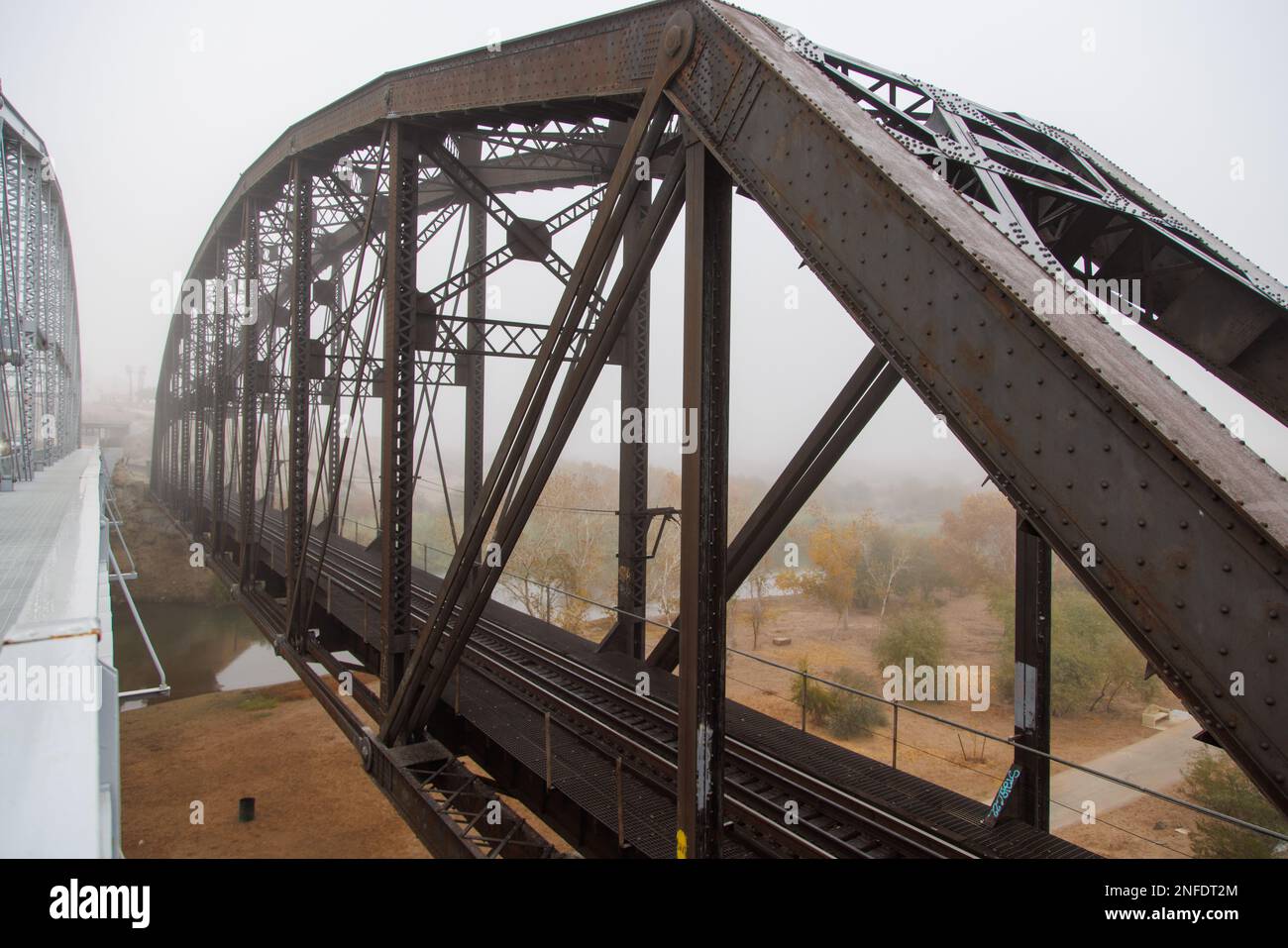 Colorado River bridge at Yuma Az in fog Stock Photo - Alamy