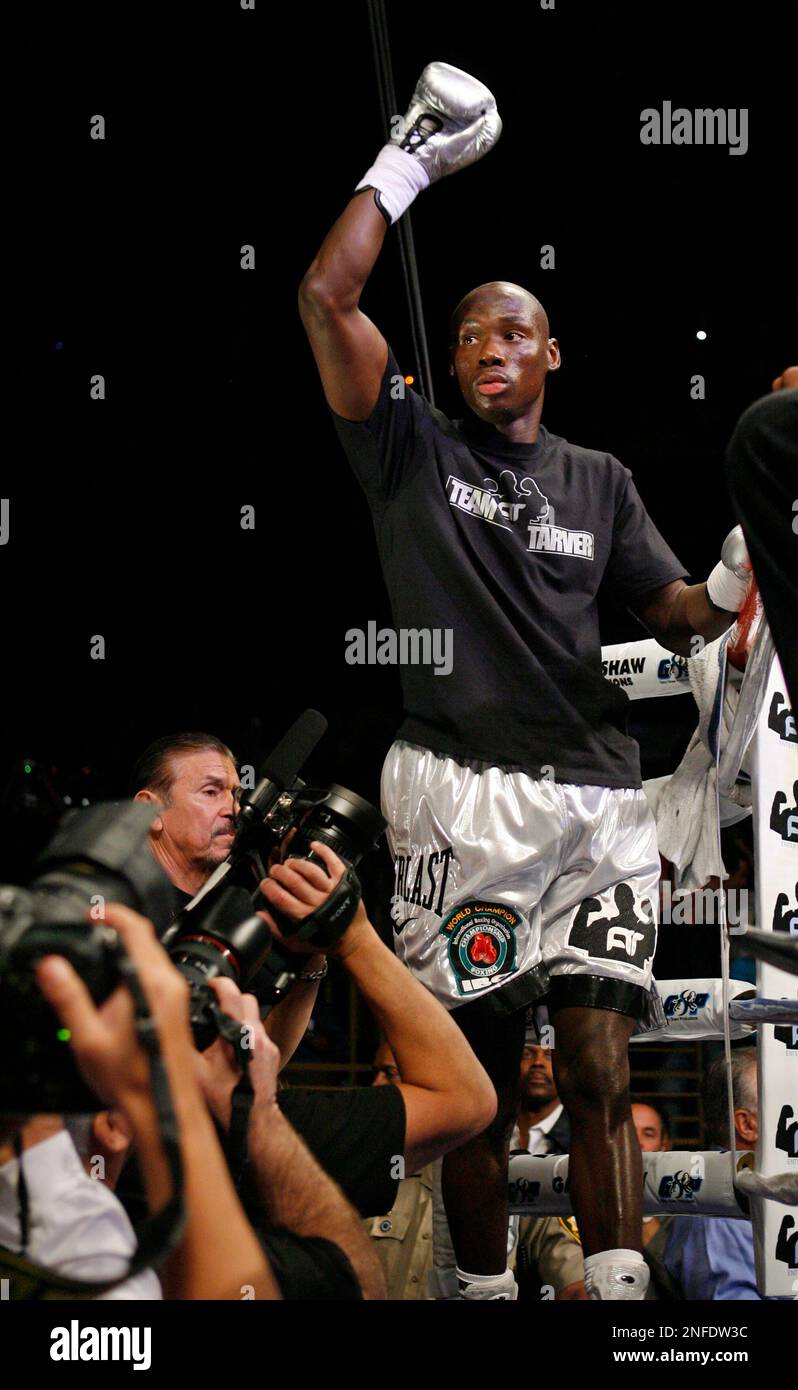 Antonio Tarver is seen before his match with Chad Dawson for the IBF ...