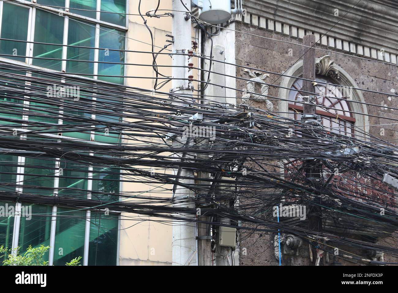 Messy cables and tangled wires - chaotic infrastructure of Manila ...