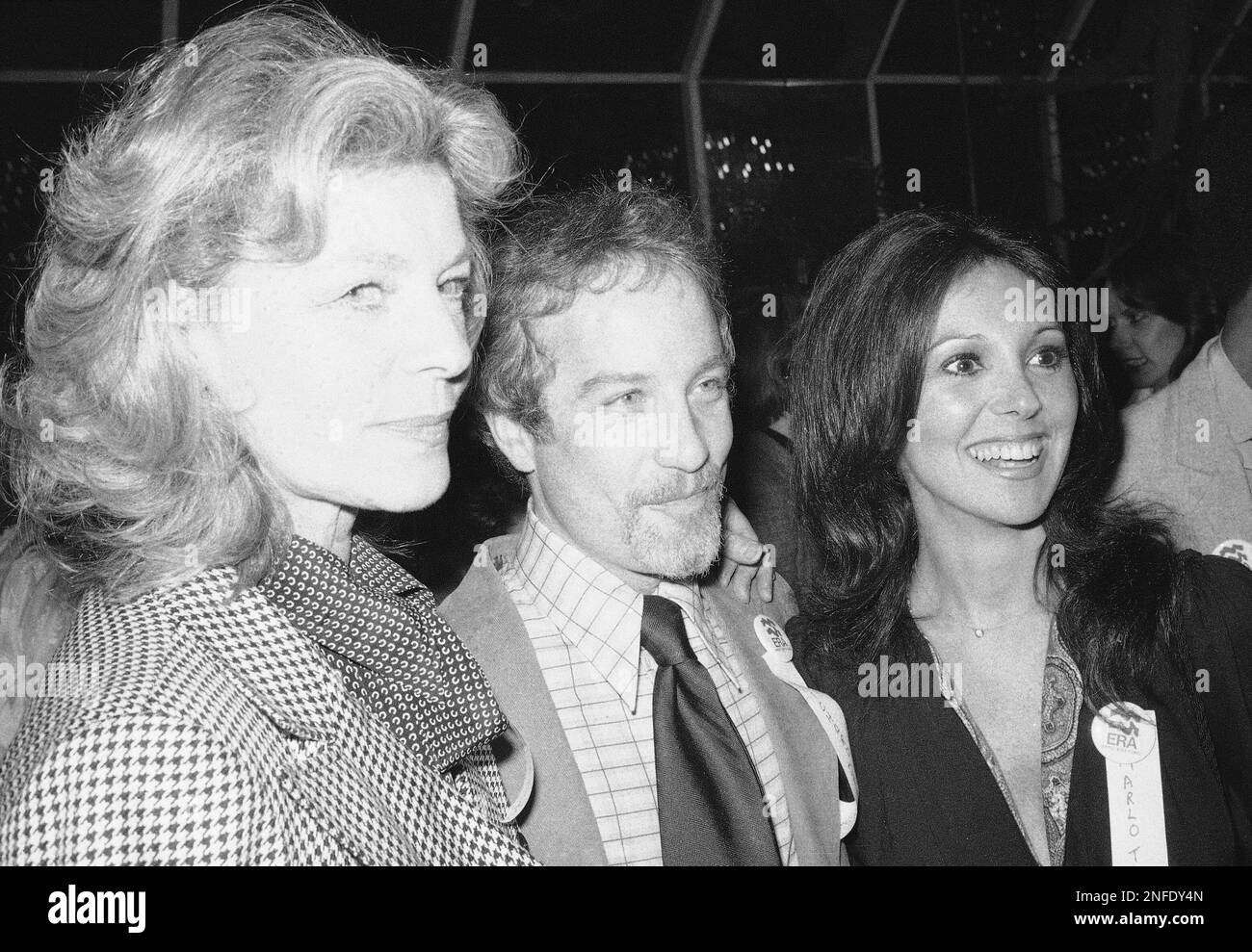 Actors Lauren Bacall, Richard Dreyfuss and Marlo Thomas, (left to right ...