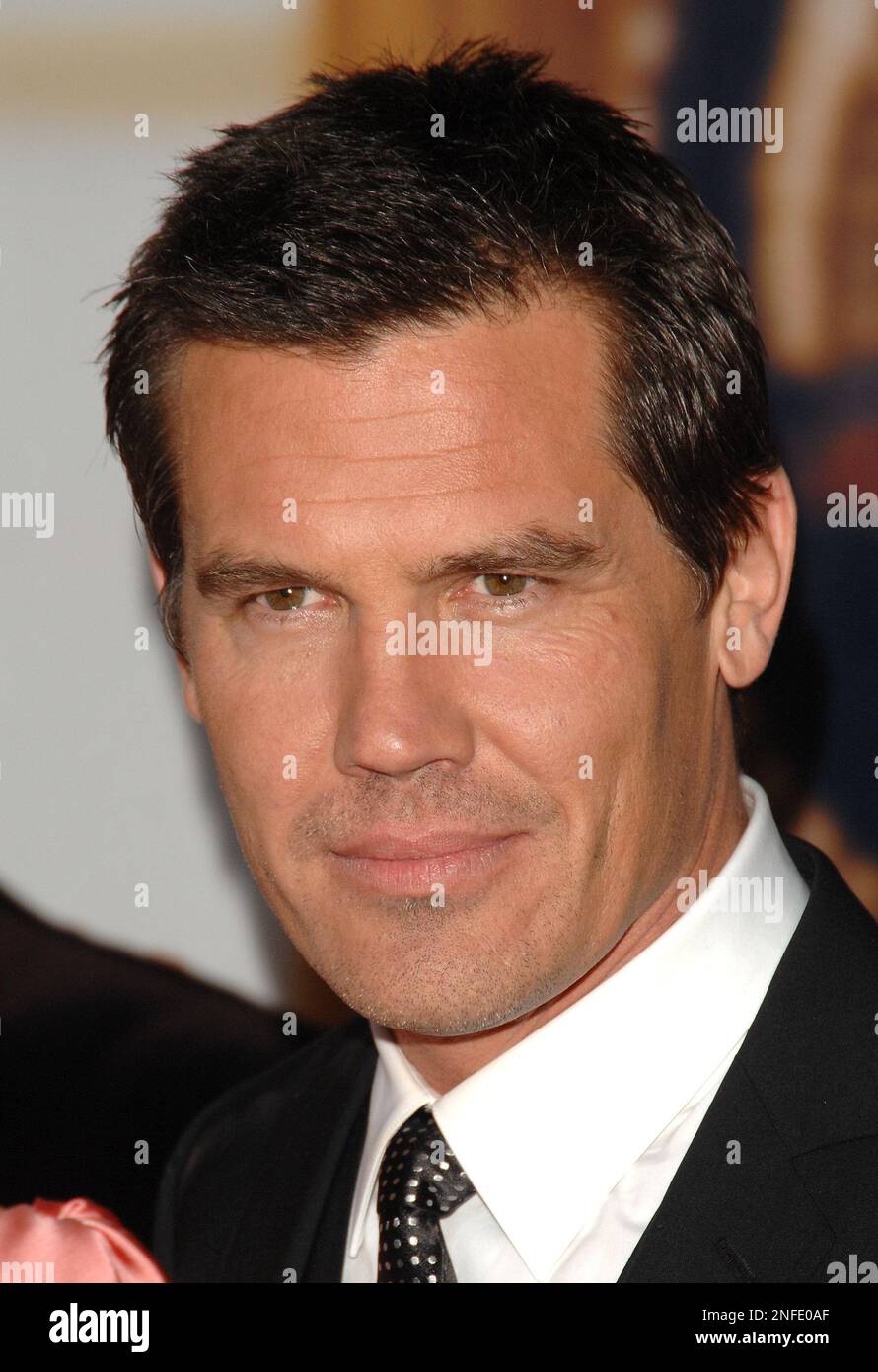 Actor Josh Brolin arrives at the World Premiere of "W." at The Ziegfeld ...
