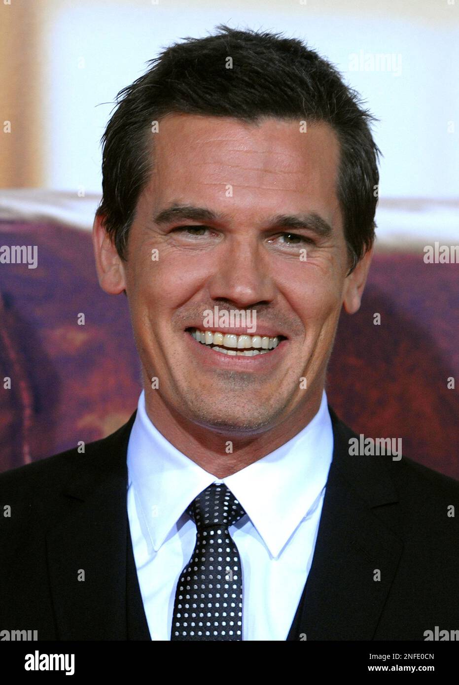 Actor Josh Brolin arrives at the World Premiere of "W." at The Ziegfeld ...