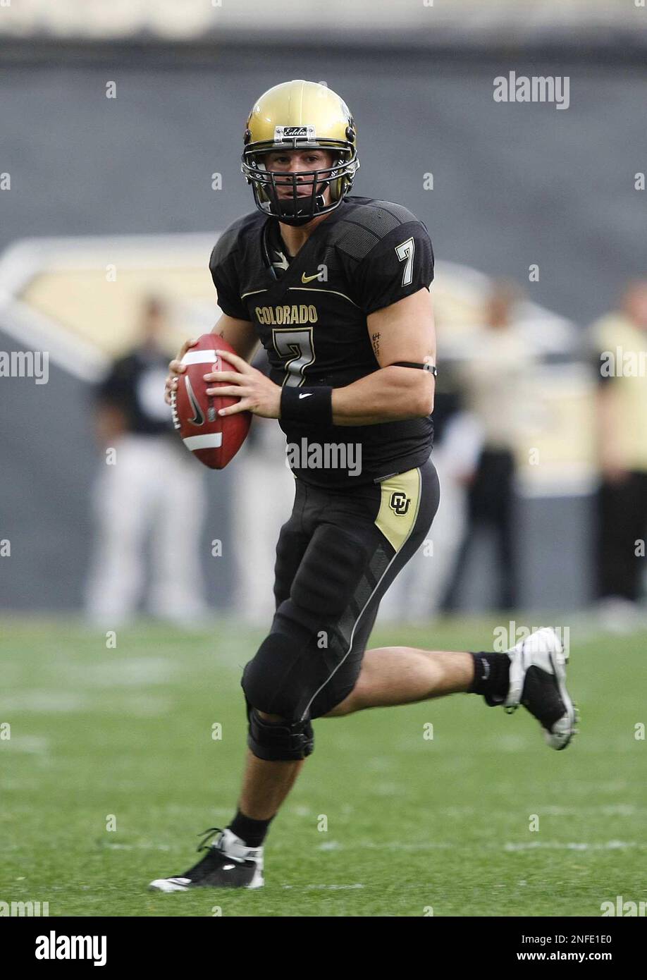 Colorado quarterback Cody Hawkins (7) on the field during a Big-12 ...