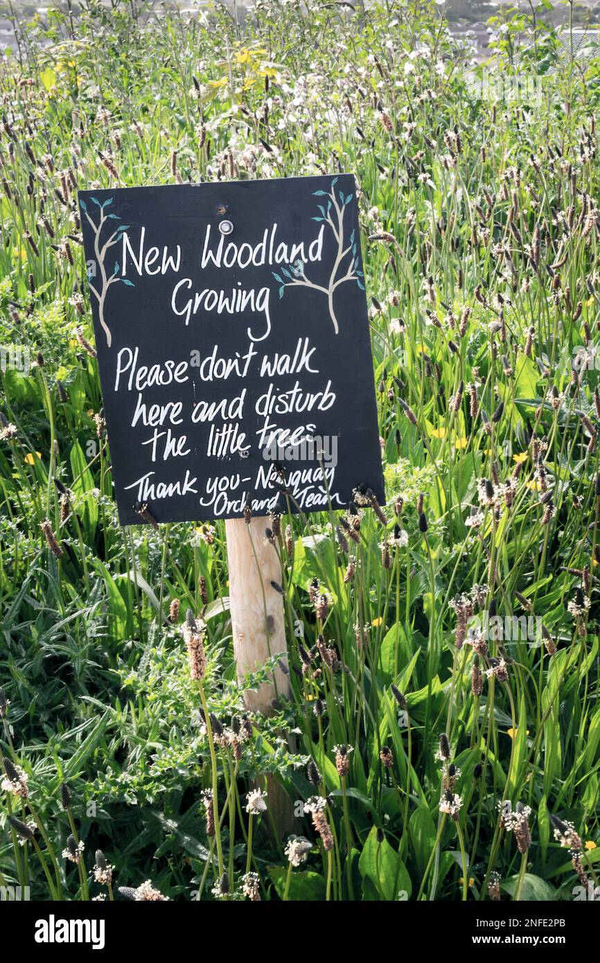 Community garden sign hi-res stock photography and images - Alamy
