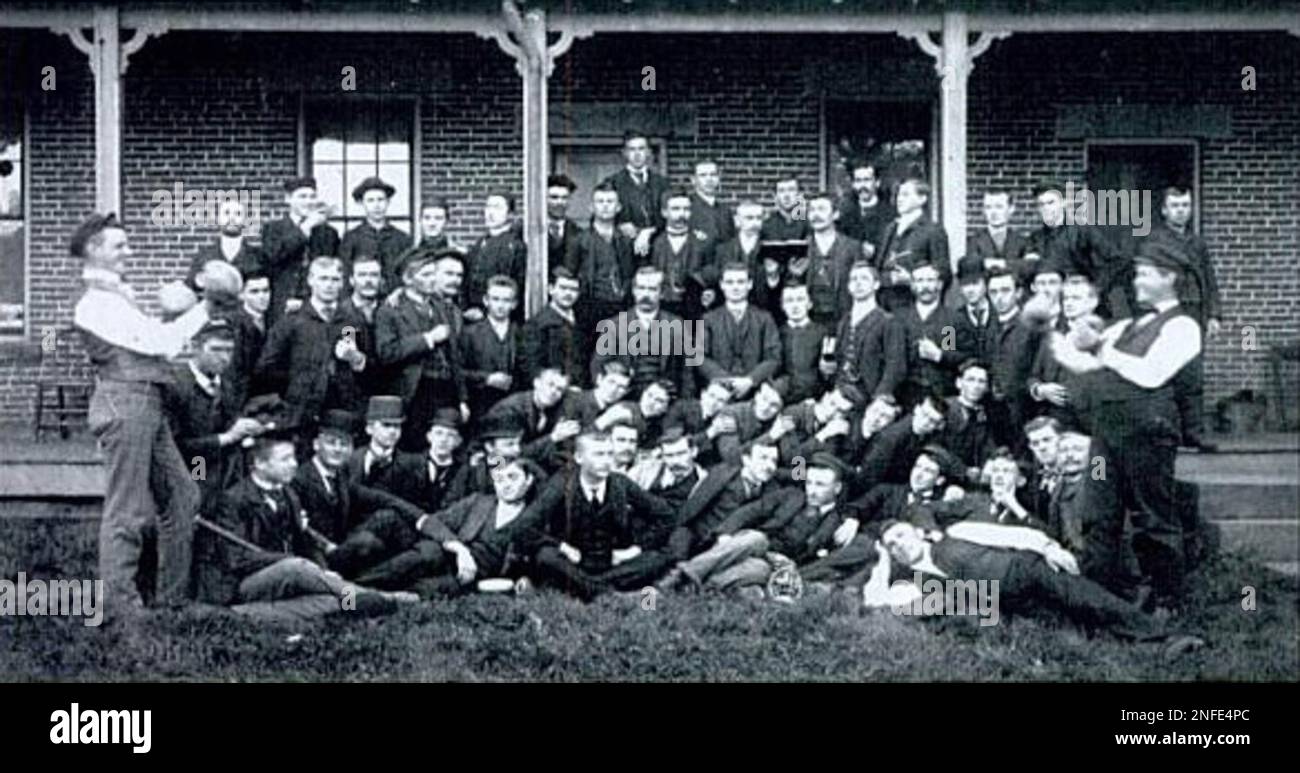 Old fashioned students hi-res stock photography and images - Alamy