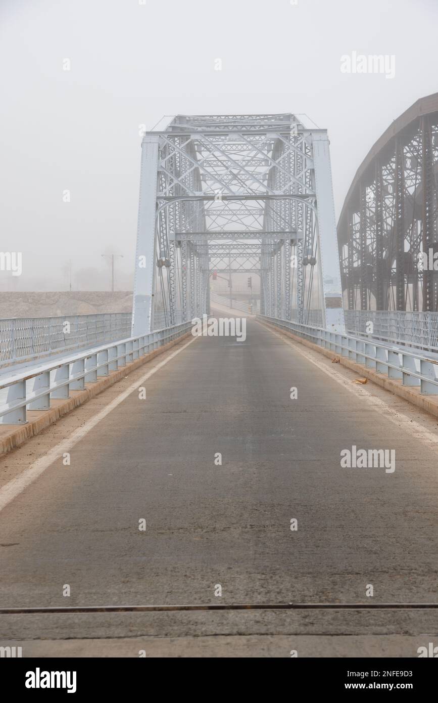Colorado River bridge at Yuma Az in fog Stock Photo - Alamy
