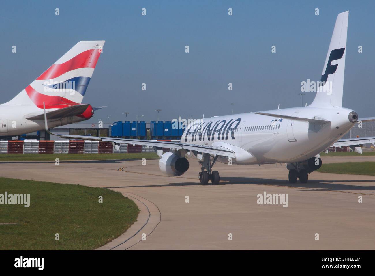 T tail aircraft hi-res stock photography and images - Alamy