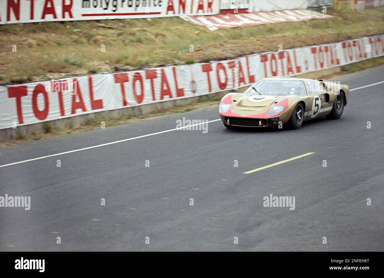 Race car action at Le Mans, June 17, 1966. No. 5 Ford 7-liter, Ronnie ...