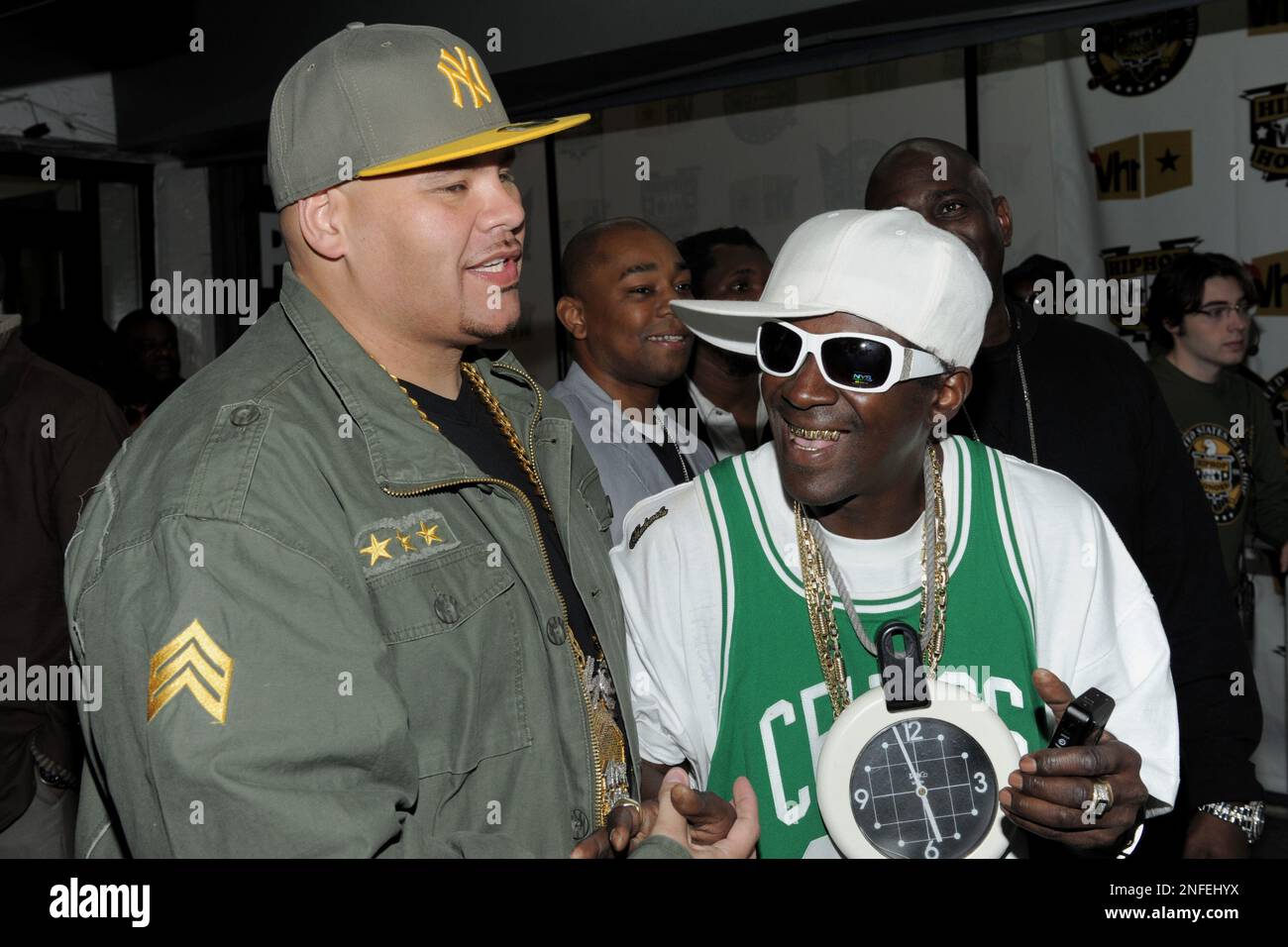 Rap artists Fat Joe, left, and Flavor Flav arrive at the 2008 VH1 Hip ...