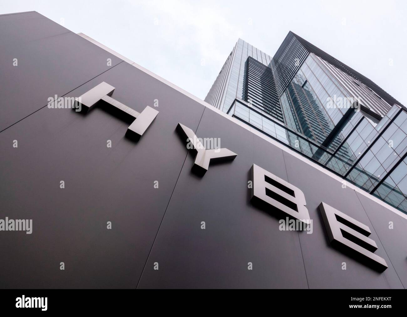 Hybe bts hi-res stock photography and images - Alamy