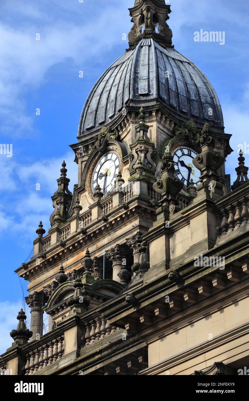 Leeds City Hall. Municipal building in the UK Stock Photo - Alamy