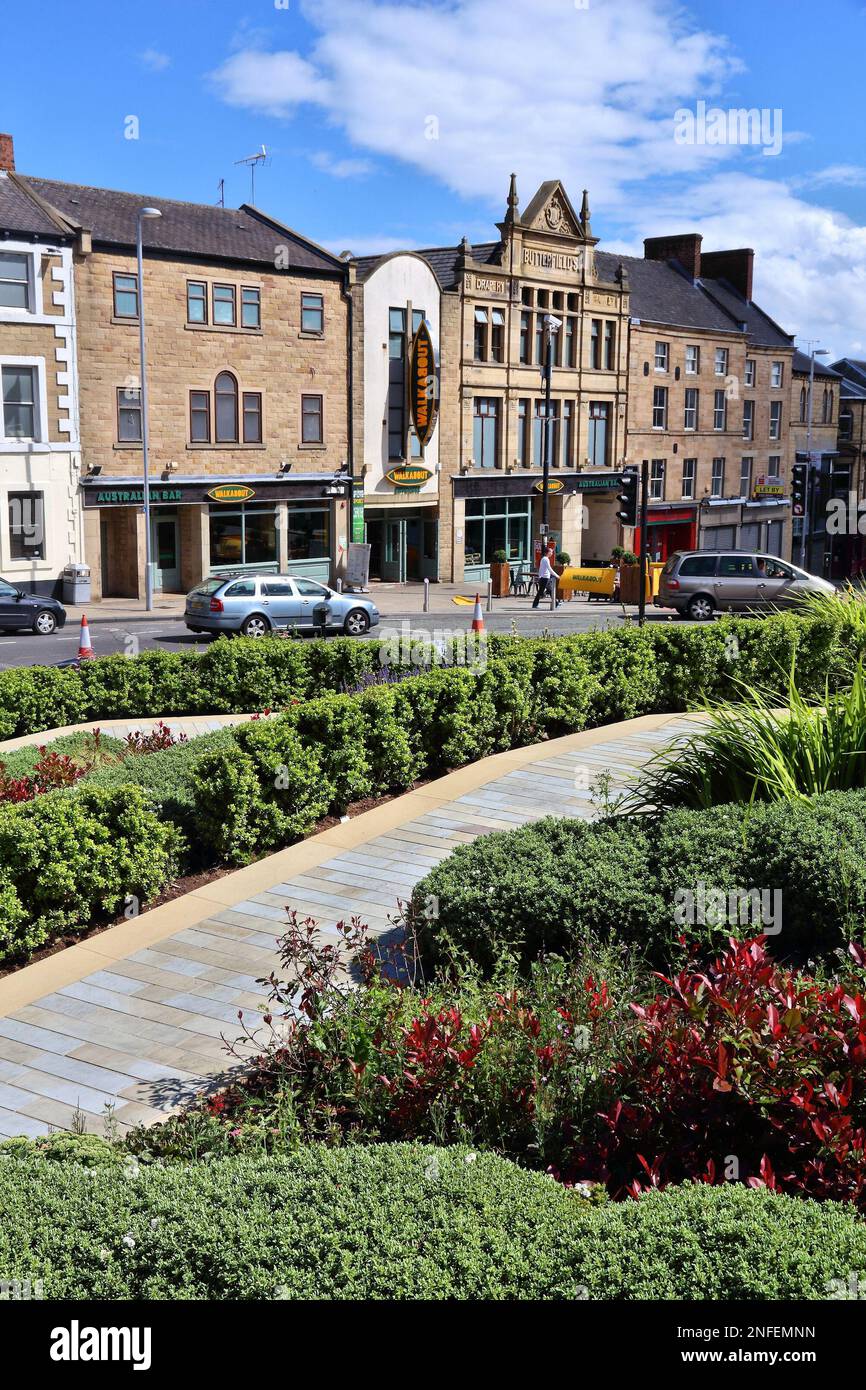 BARNSLEY, UK - JULY 10, 2016: Town centre view in Barnsley, UK ...