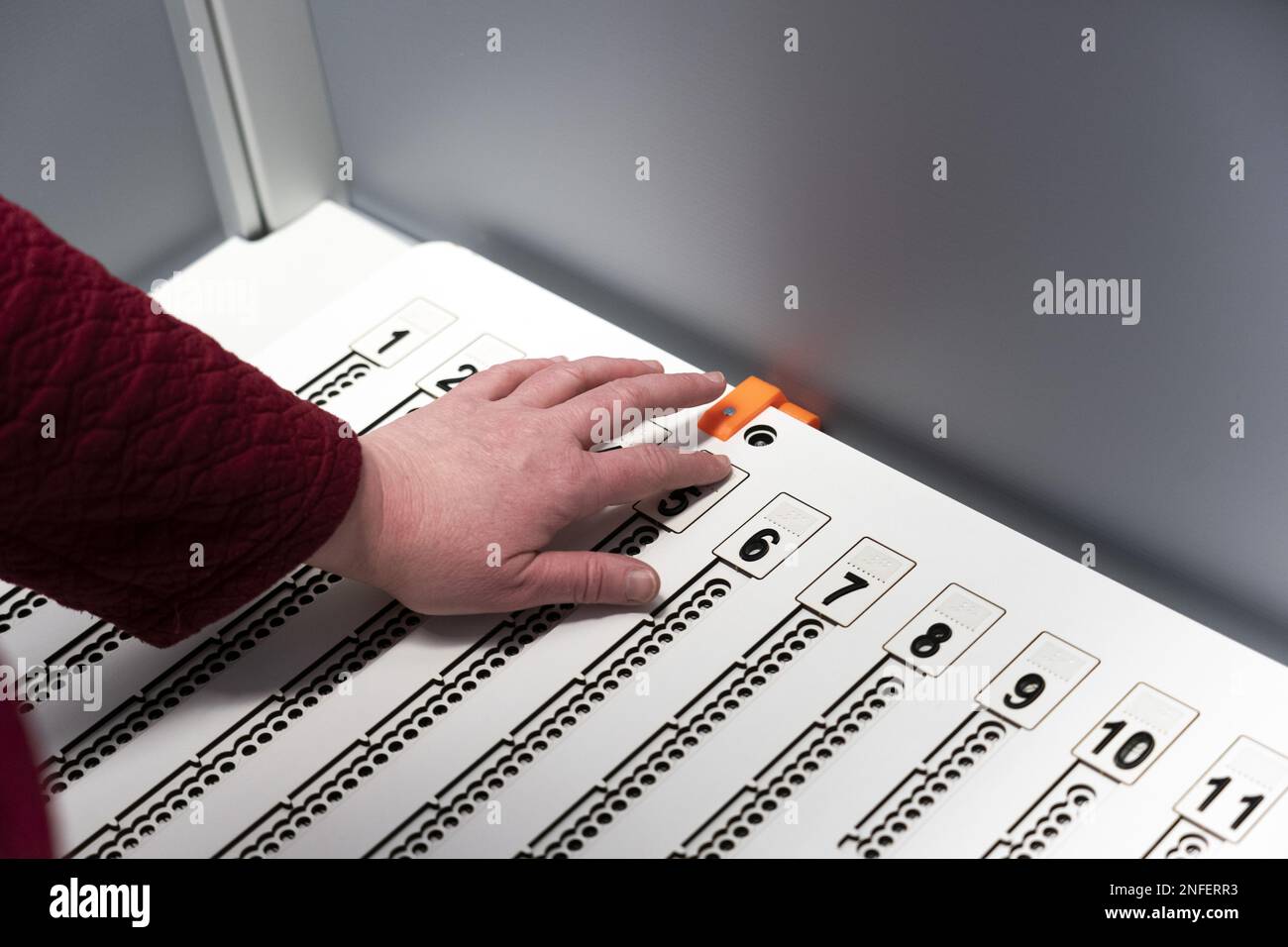 Slechtziende hi-res stock photography and images - Alamy