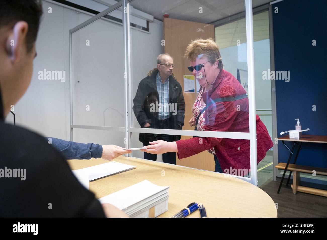 THE HAGUE - A visually impaired person during a practice voting day for ...