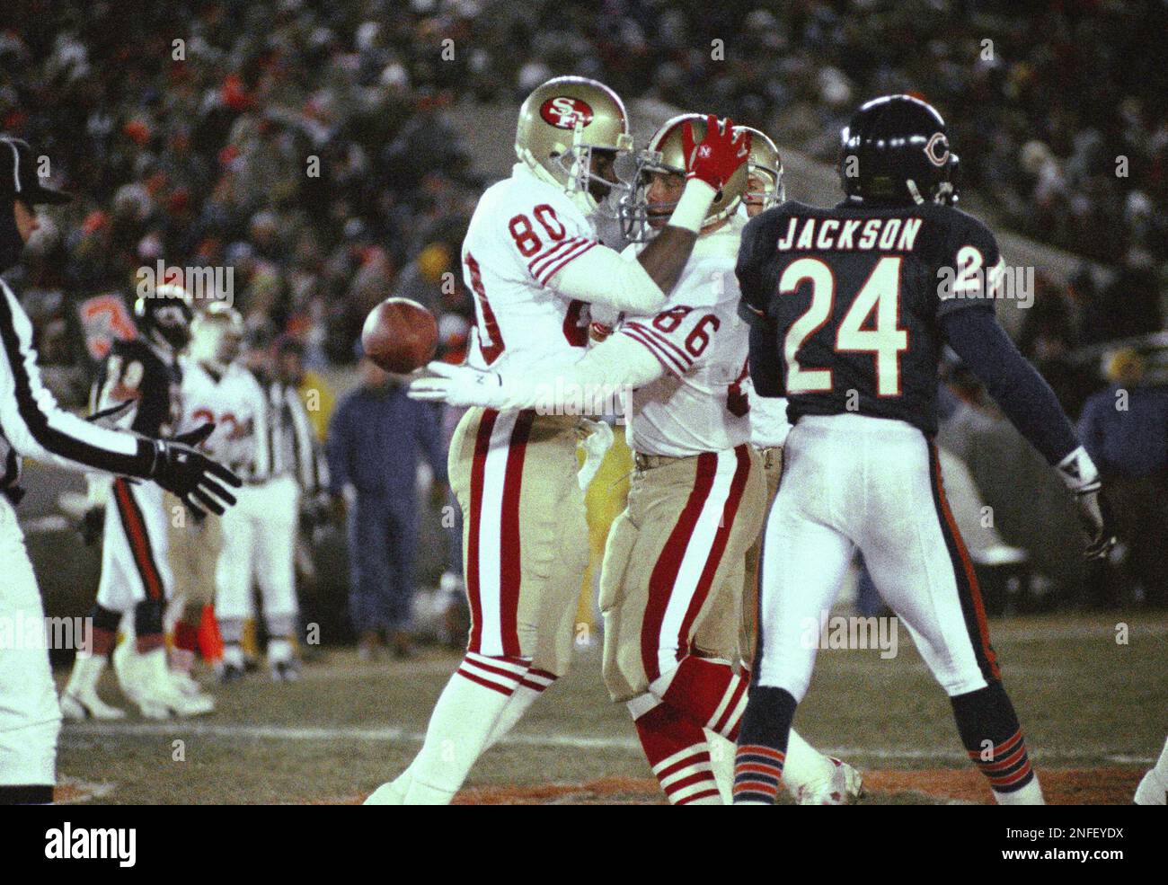 San Francisco 49ers Roger Craig, left, and Joe Montana, right ...