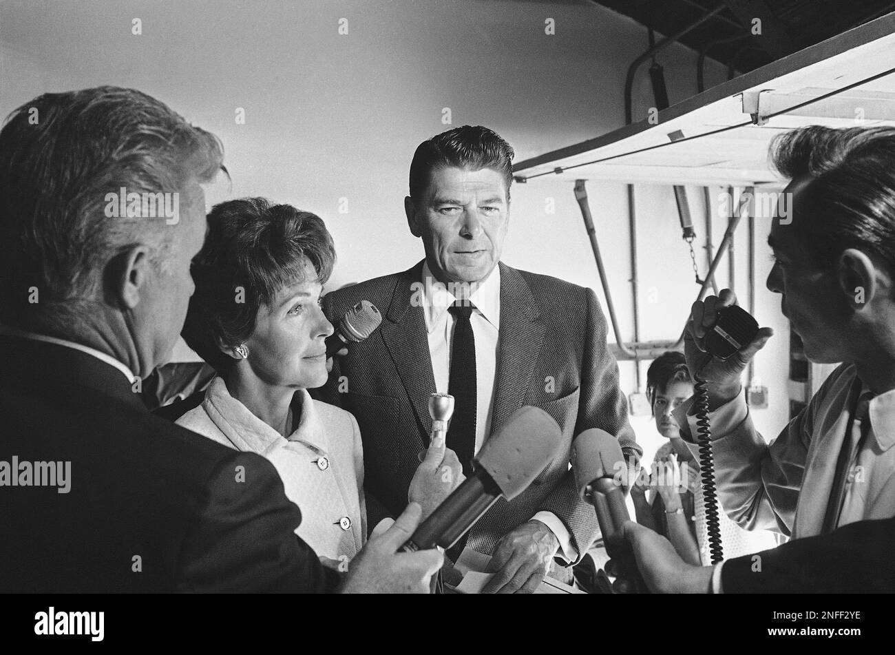 Calif. GOP Gubernatorial candidate Ronald Reagan and wife Nancy shown ...