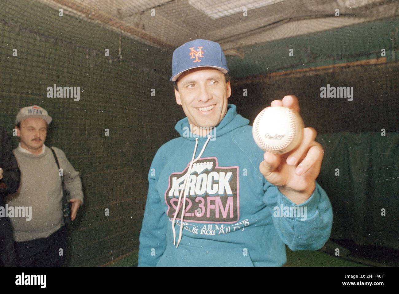 New York Mets' pitcher Bob Ojeda grips the ball for the first time at ...
