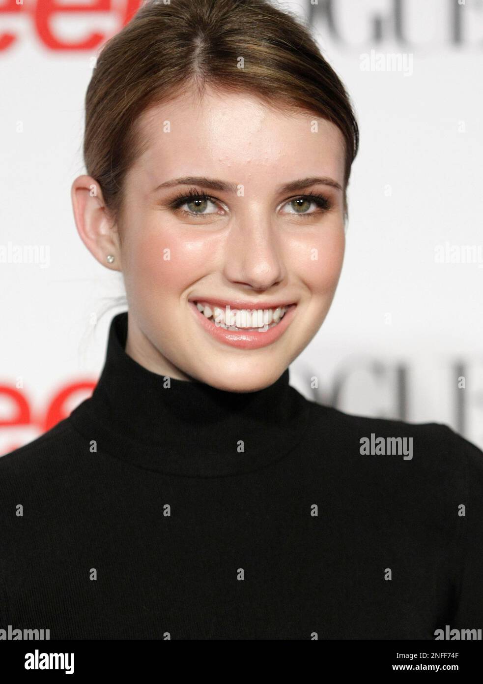 Actress Emma Roberts poses on the press line at the "6th Annual Teen ...