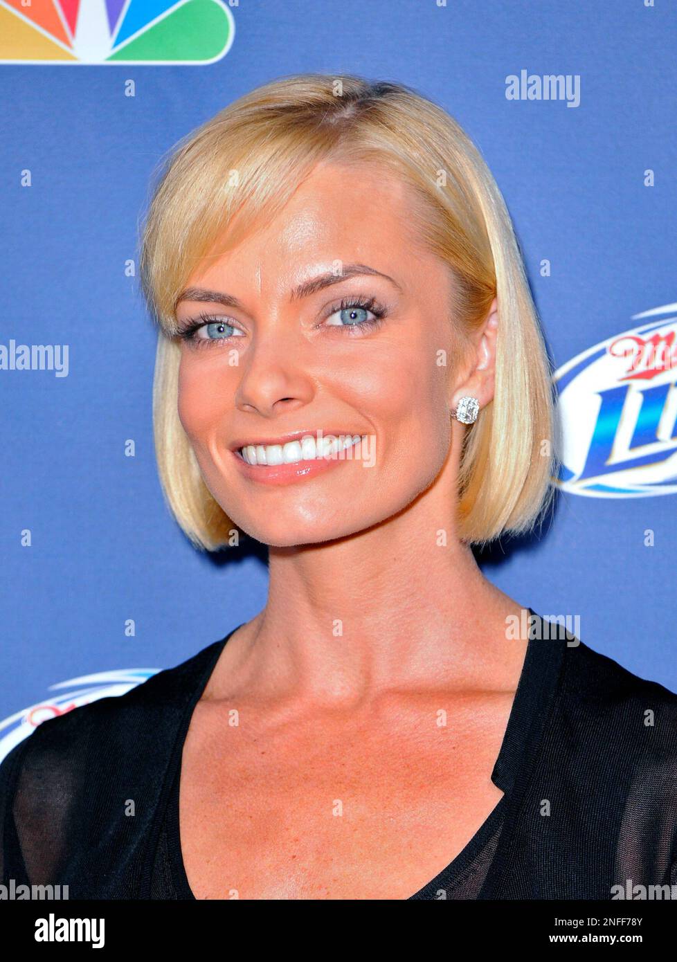 Jaime Pressly poses as she arrives at NBC's Fall Premiere Party ...