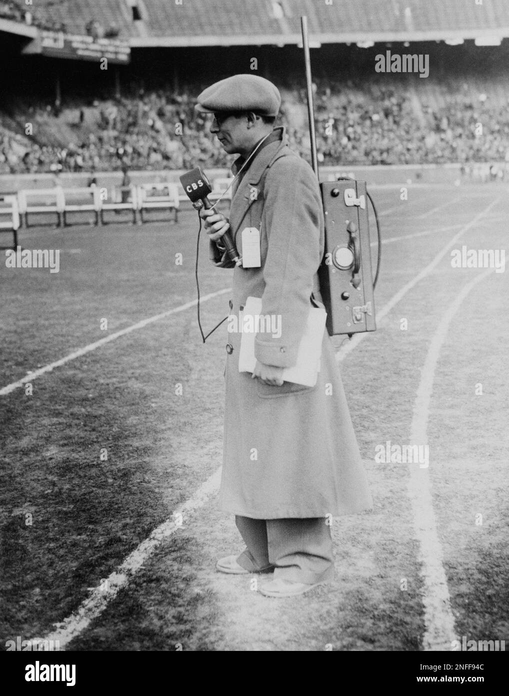 Ted Husing, sports announcer, 1930. (AP Photo Stock Photo - Alamy