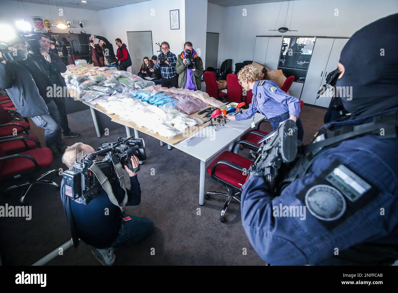 Police press conference on the operation in which 435 kilograms of ...