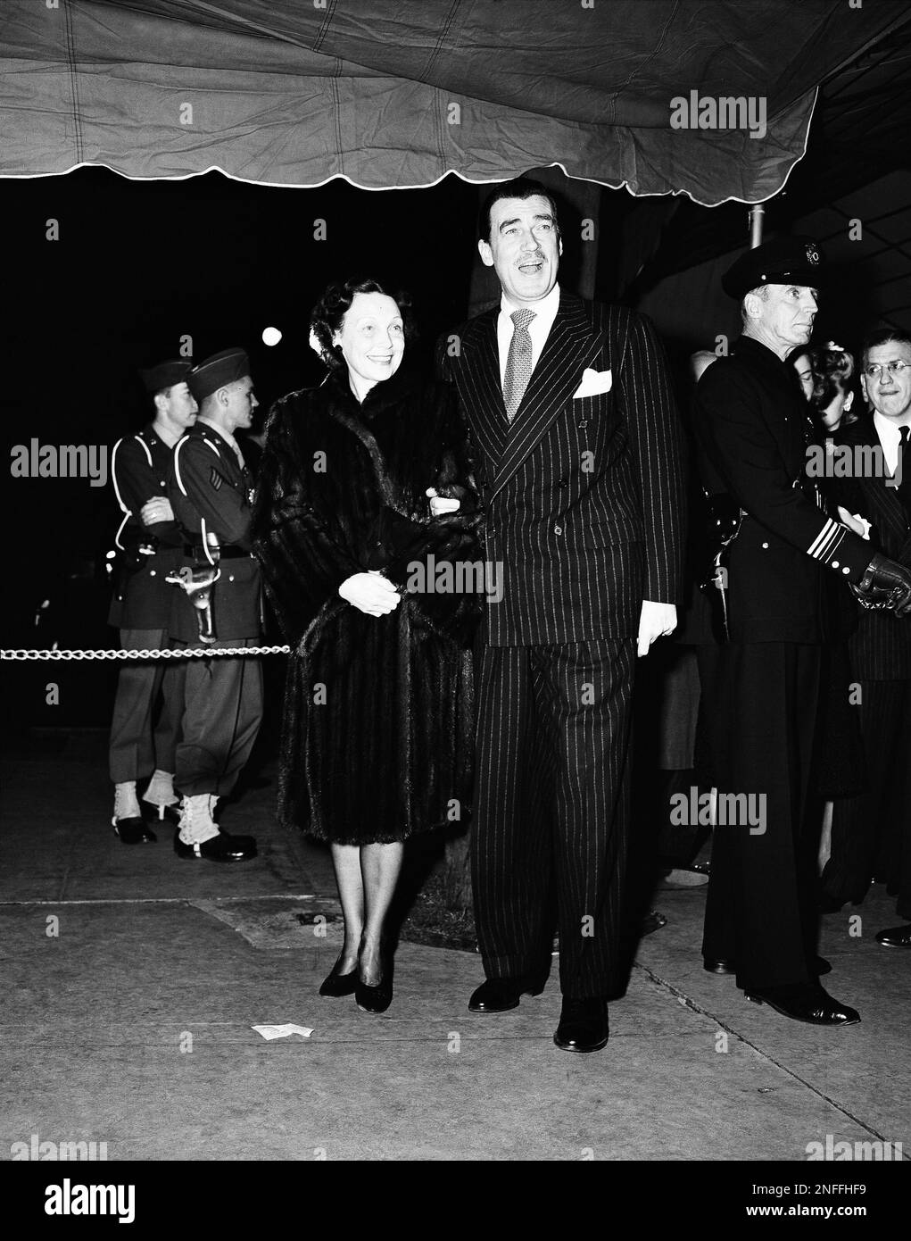 Walter Pidgeon and his wife Ruth at the Chinese Theater in Hollywood ...