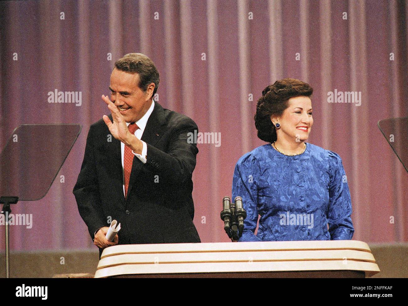 Sen. Robert Dole, left, with wife Elizabeth Dole shown at the ...