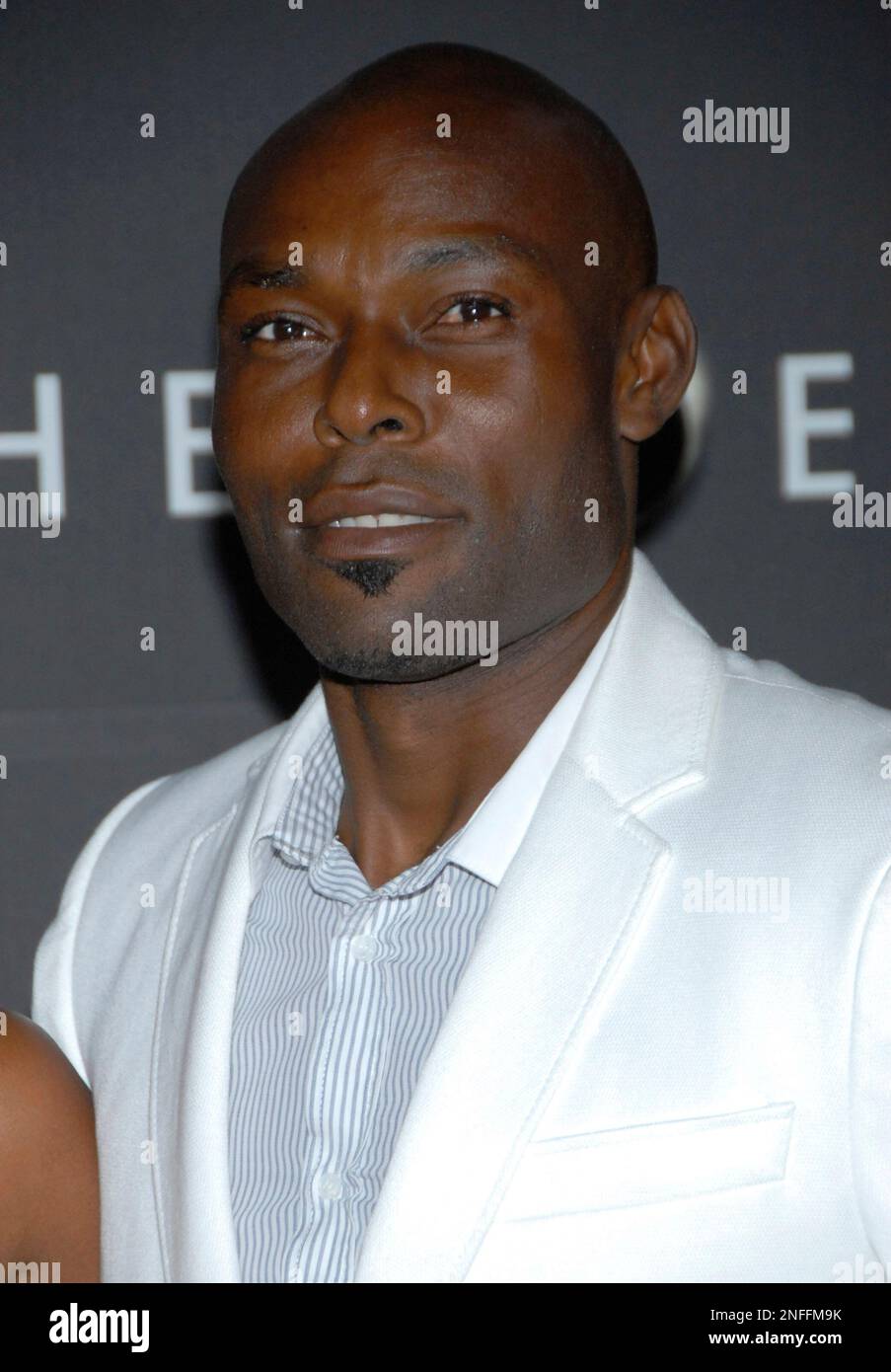 Actor Jimmy Jean-Louis poses on the press line at the "Heroes ...