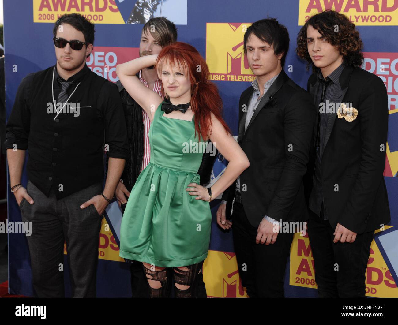 Musical group Paramore arrives at the 2008 MTV Video Music Awards held ...