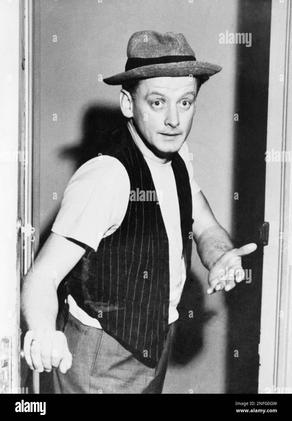 Art Carney, in character as "Ed Norton" of "Honeymooners" TV show ...