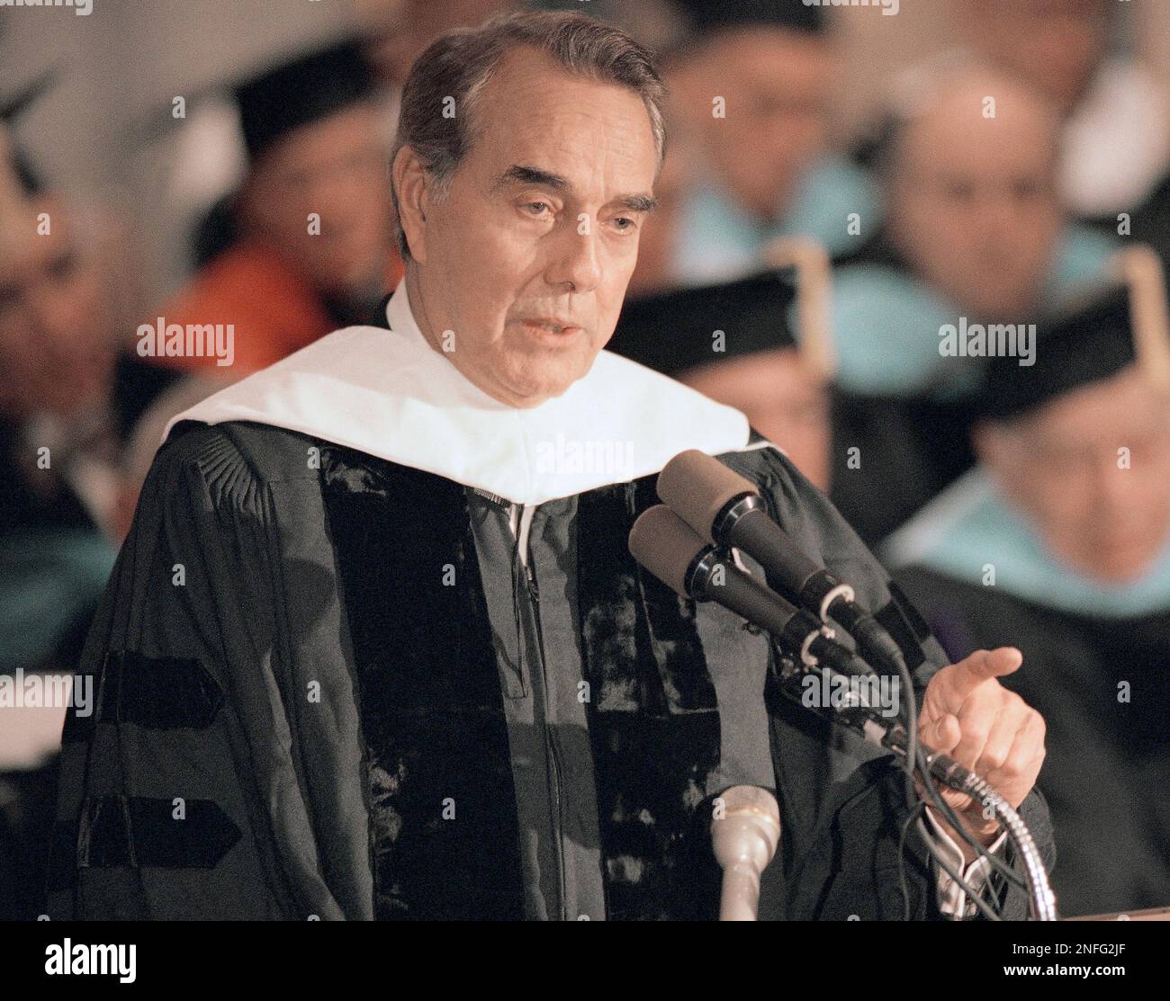 Bob dole 1994 hi-res stock photography and images - Alamy