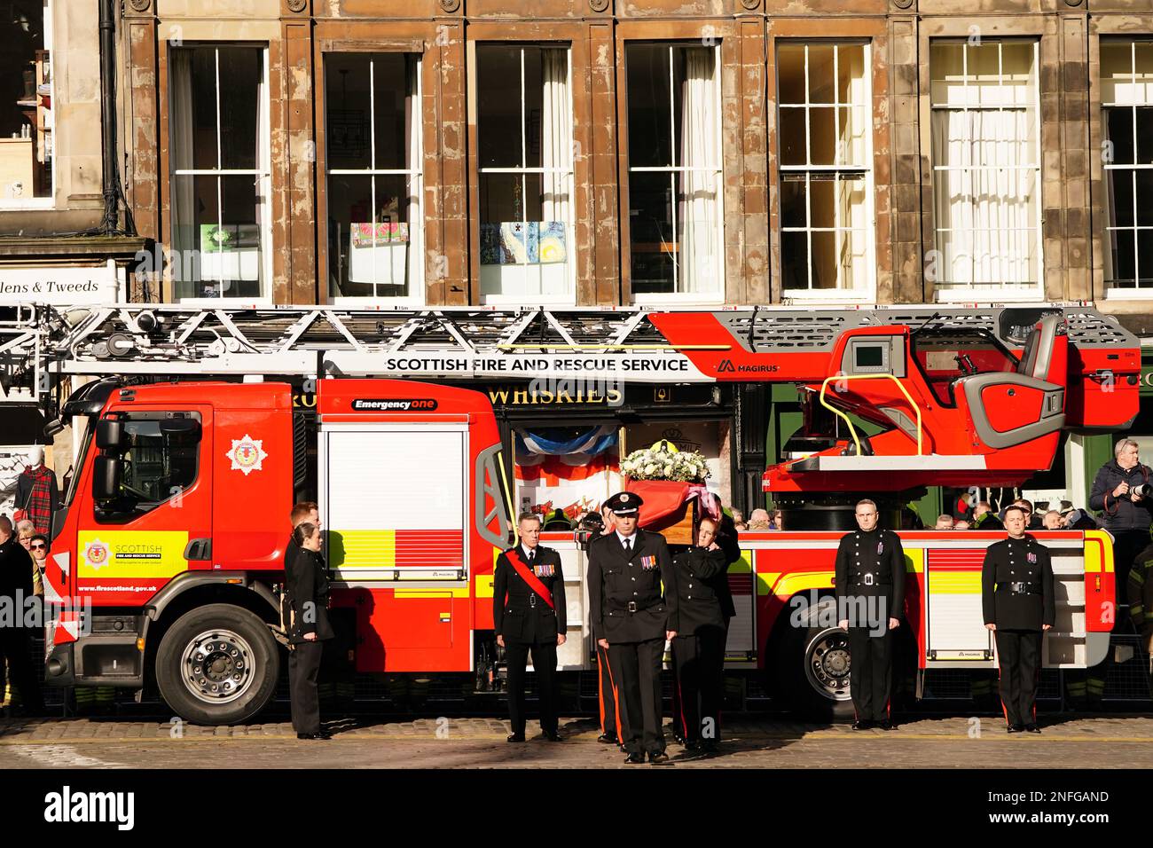 The coffin of Barry Martin is carried into St Giles' Cathedral in ...