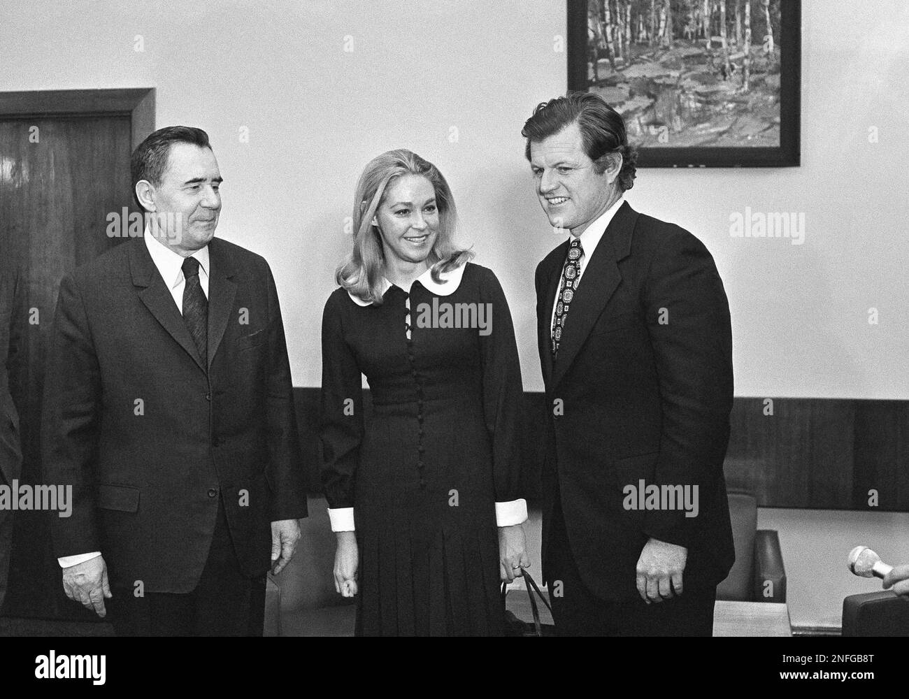 Sen. Edward Kennedy, right, and his wife Joan meet with Soviet Foreign ...
