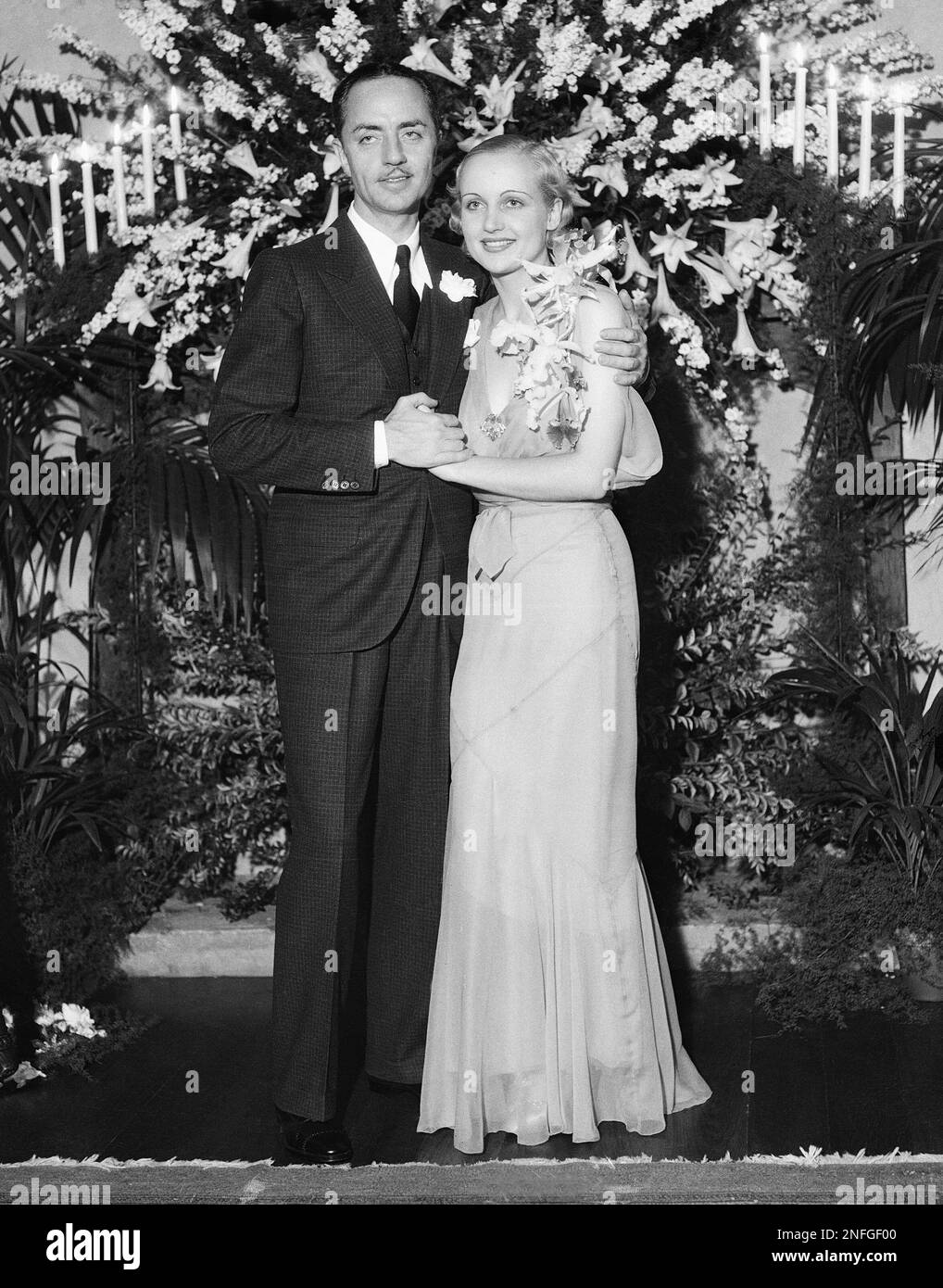 Actor William Powell and Actress Carol Lombard pose just after their ...