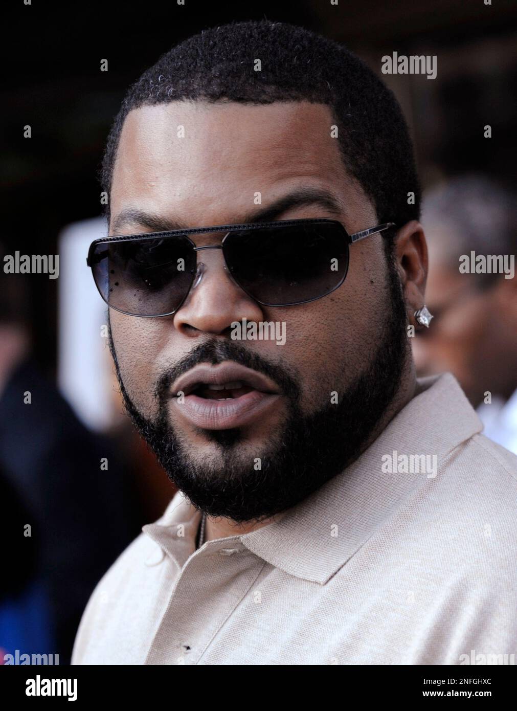 Ice Cube arrives at the premiere of the film "The Longshots" in Los ...