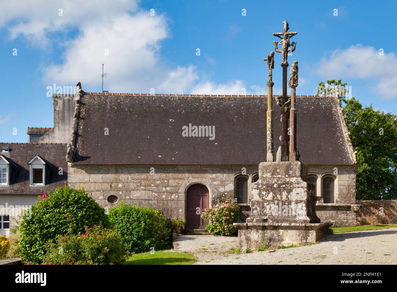 Enclos paroissial de brasparts hi-res stock photography and images - Alamy