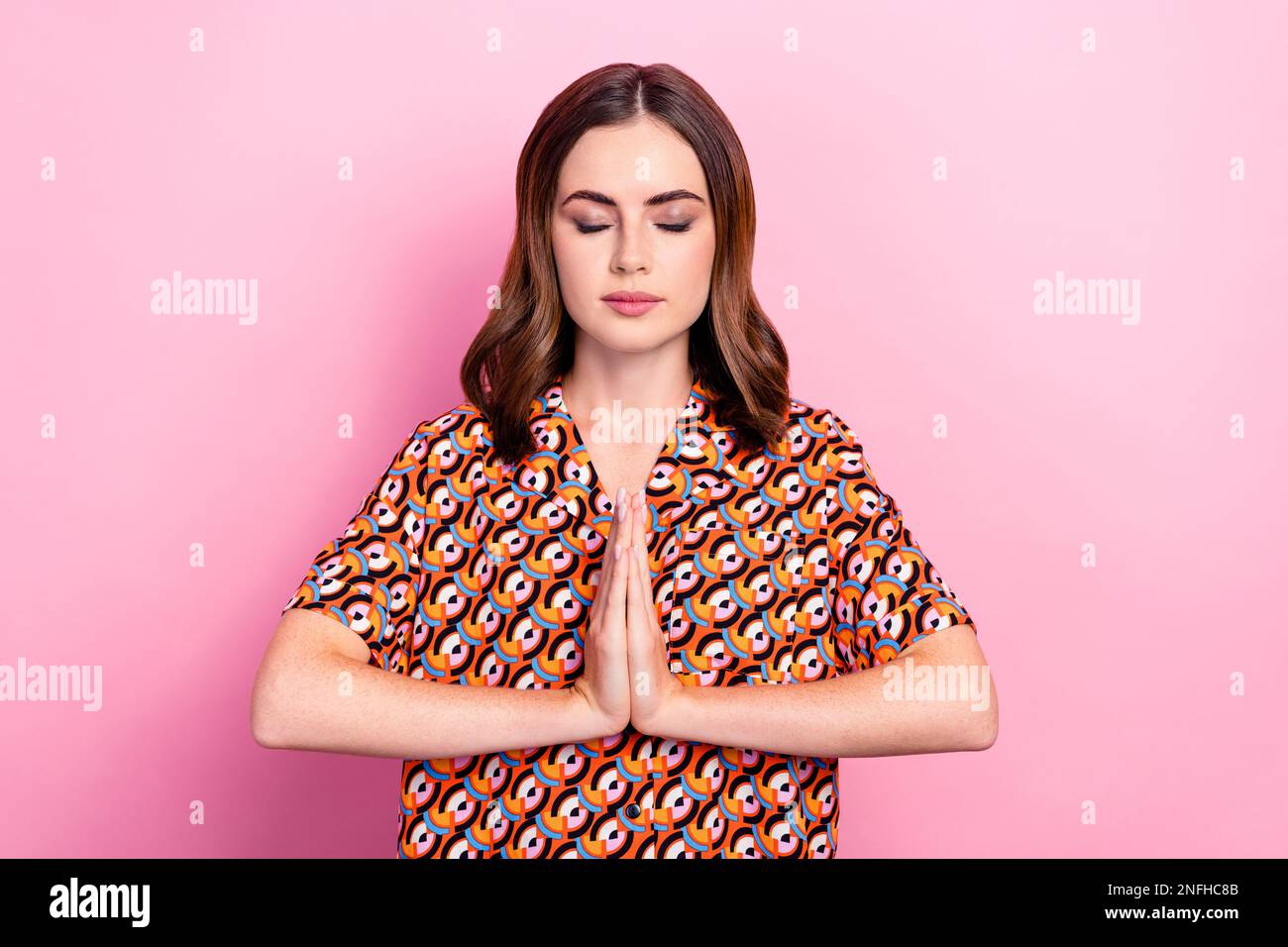 Photo of young concentrated brown hair pleading millennial woman close ...