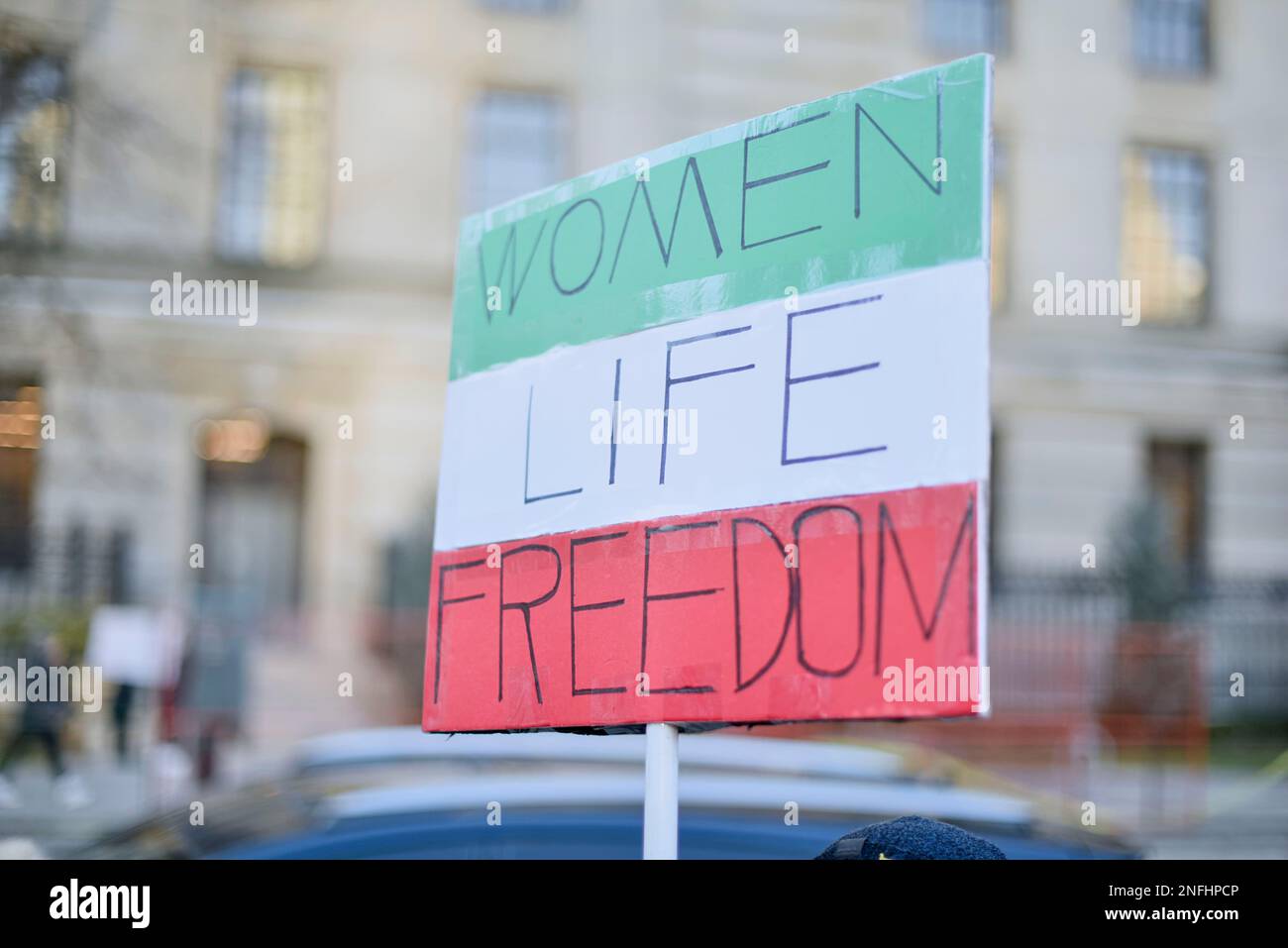 Consulate of iran hi-res stock photography and images - Alamy