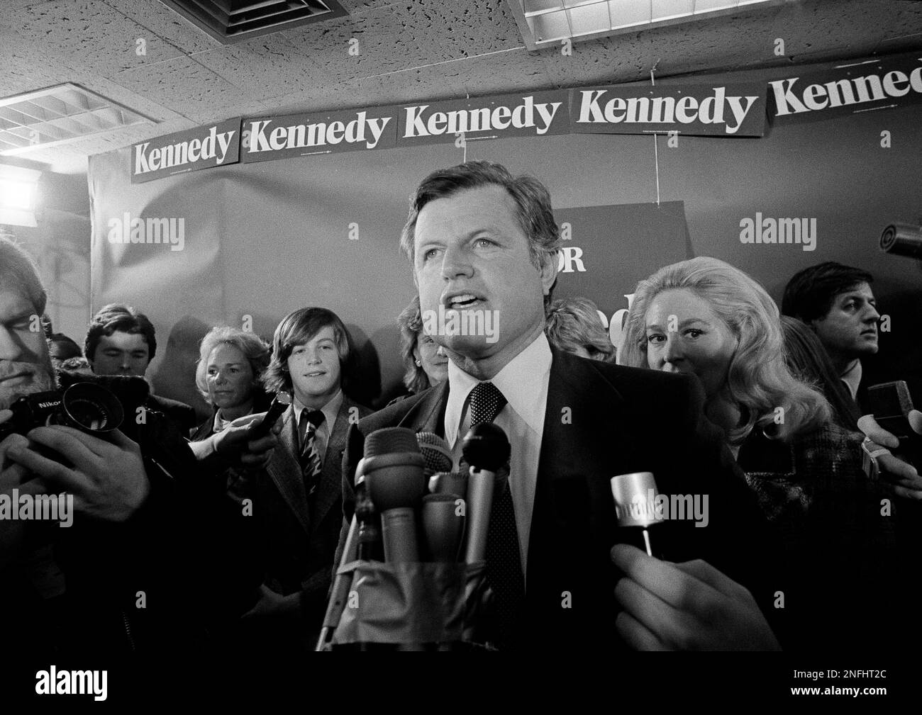 Sen. Edward Kennedy (D-Mass.), center, and wife Joan Kennedy, right ...
