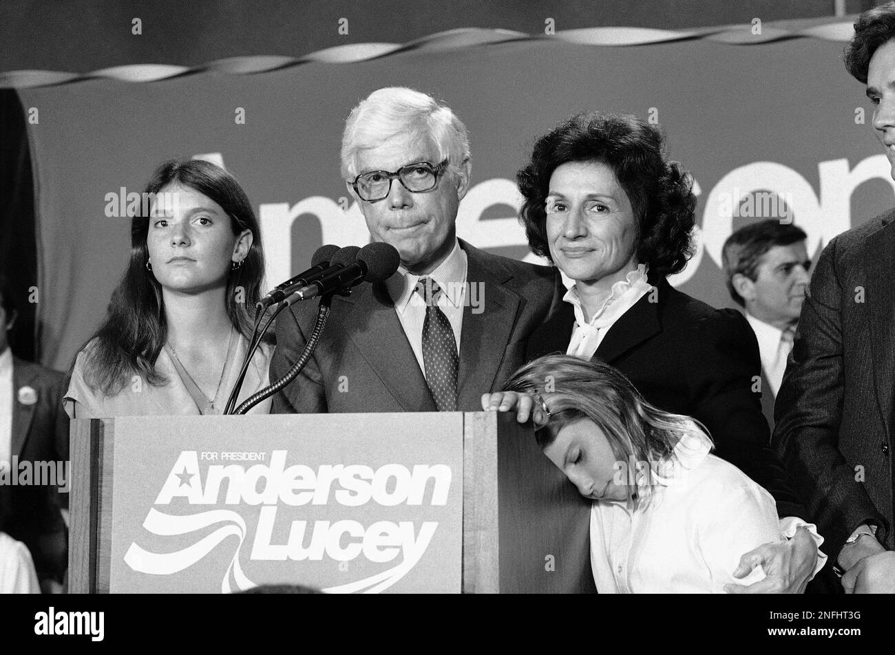 Independent presidential candidate John Anderson, his wife Keke at his ...